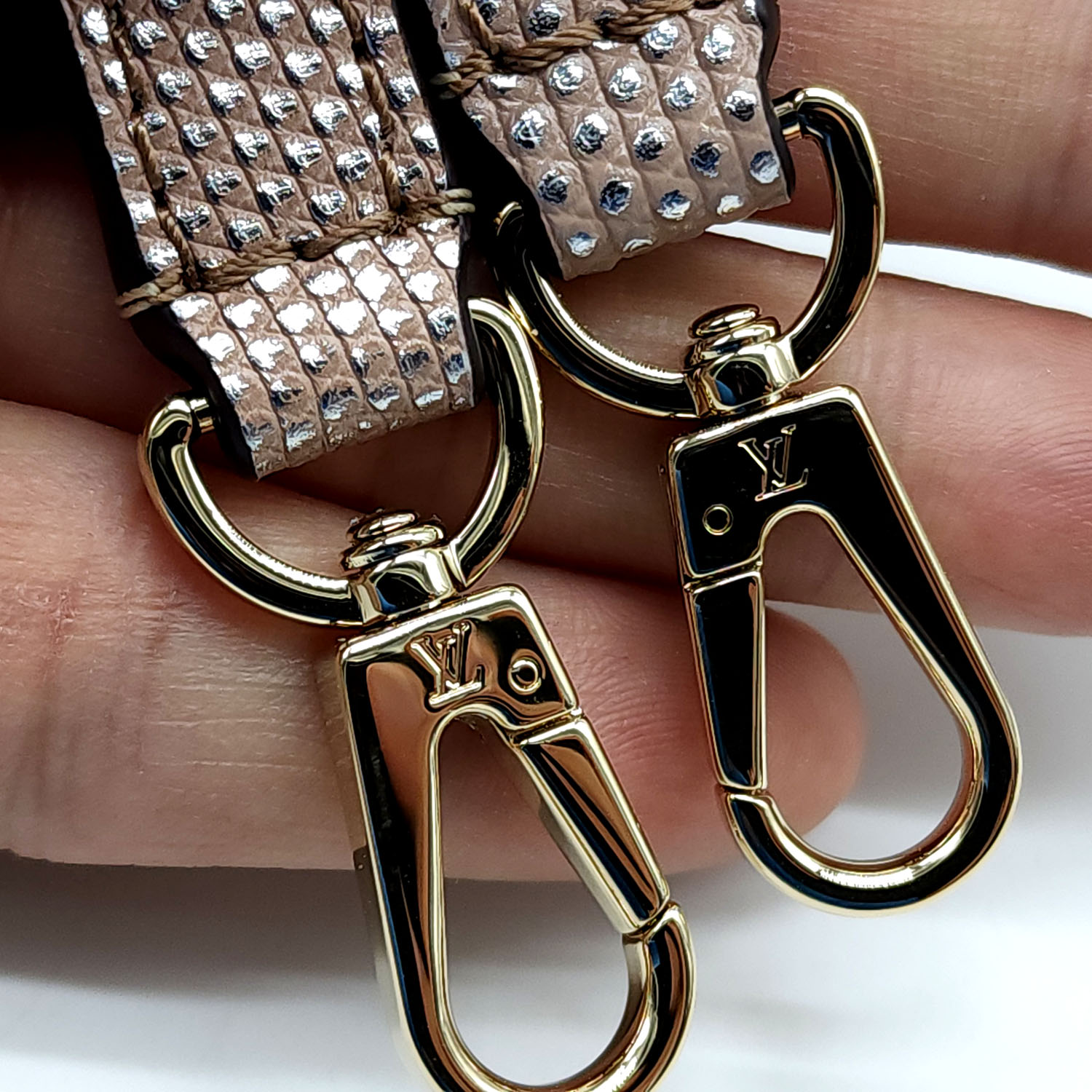 Louis Vuitton Capucines Mini Lezard – Dr. Runway
